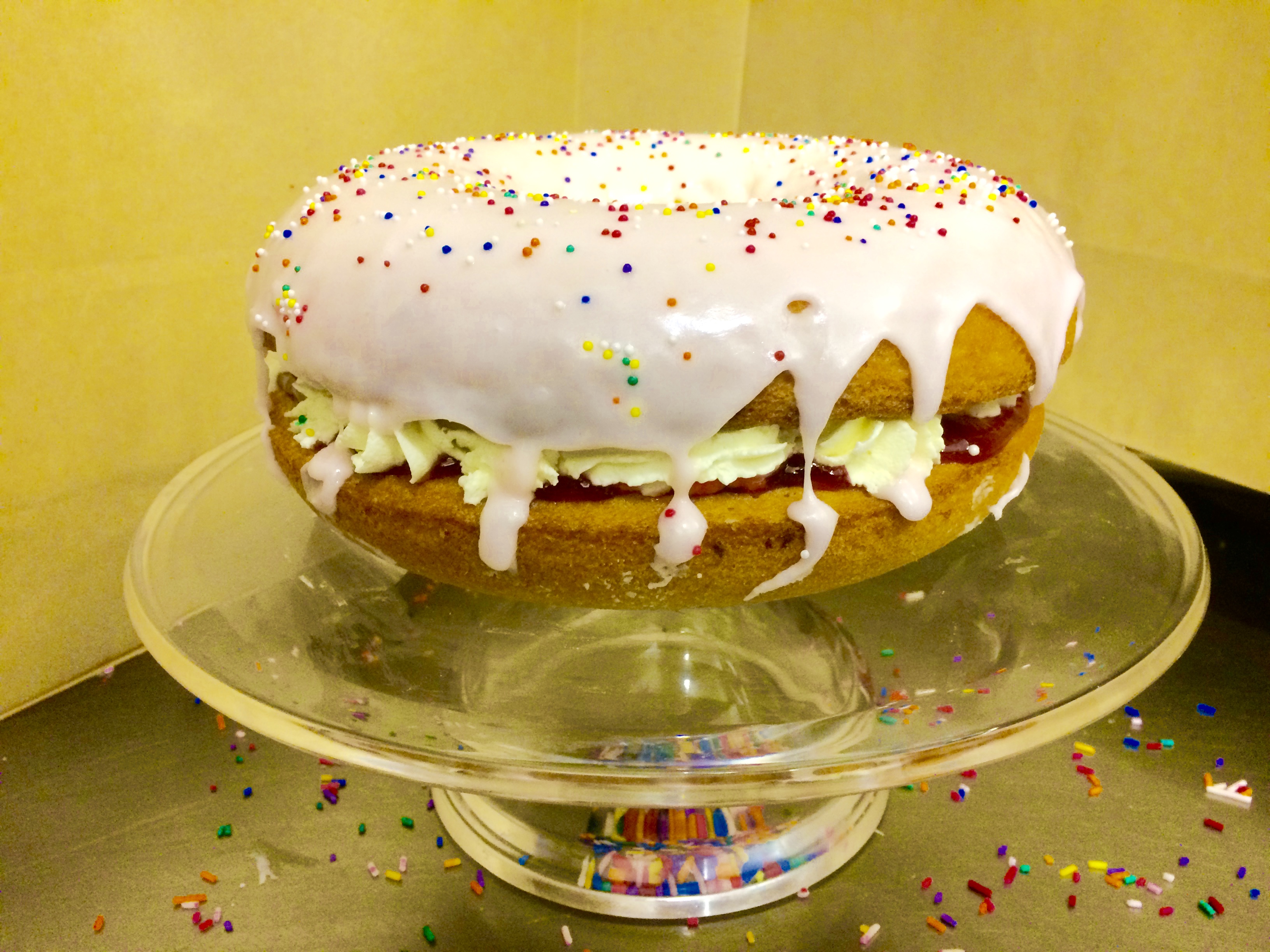 Giant Victoria Sponge Donut Cake – Andrew in the Kitchen